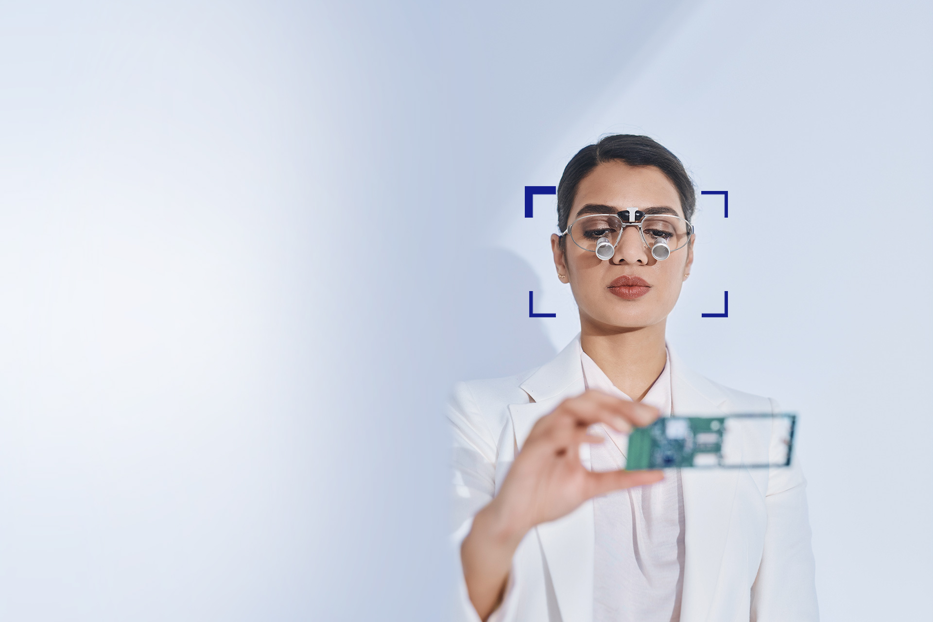 ZEISS Professional Magnifying Glasses and other Visual Devices